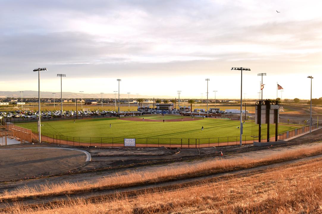 Islanders Field - River Islands